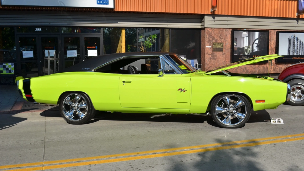 6 rarest 426 Street Hemi cars