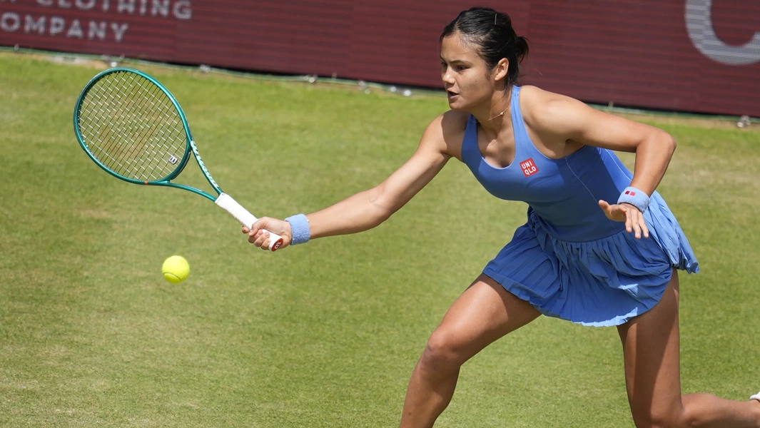 Raducanu overcomes gruelling day to reach Queen’s final