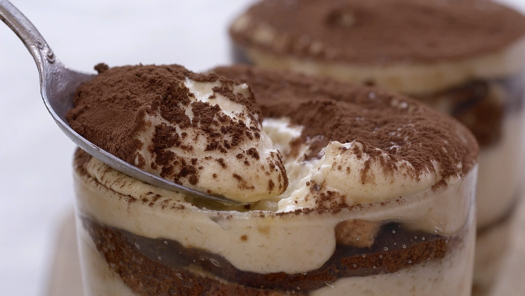 Tiramisu origins, adaptations, and serving tips