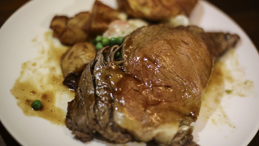 Sunday roast dreams made easy for home cooks