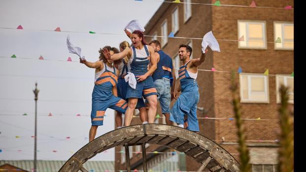 Giant 12ft human-powered wheel to roll through Oxford