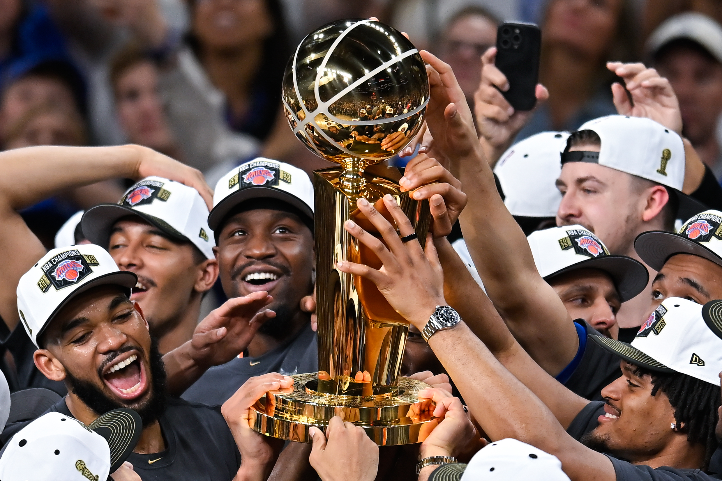 NBA, New York batte San Antonio ed è campione. Fine del digiuno dopo 53 ...