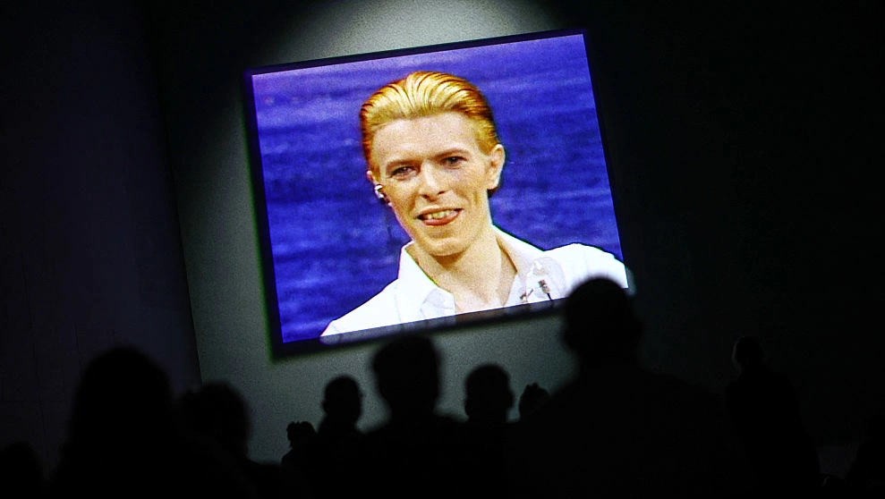 10 music icons who transformed their careers