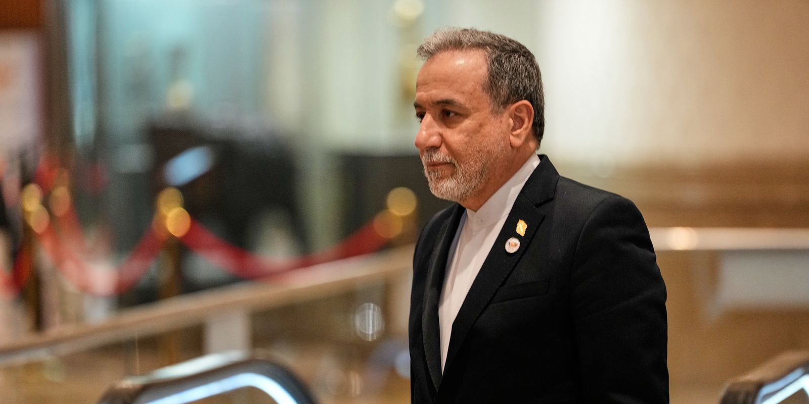 Demonstration i Iran mot fredsavtalet med USA