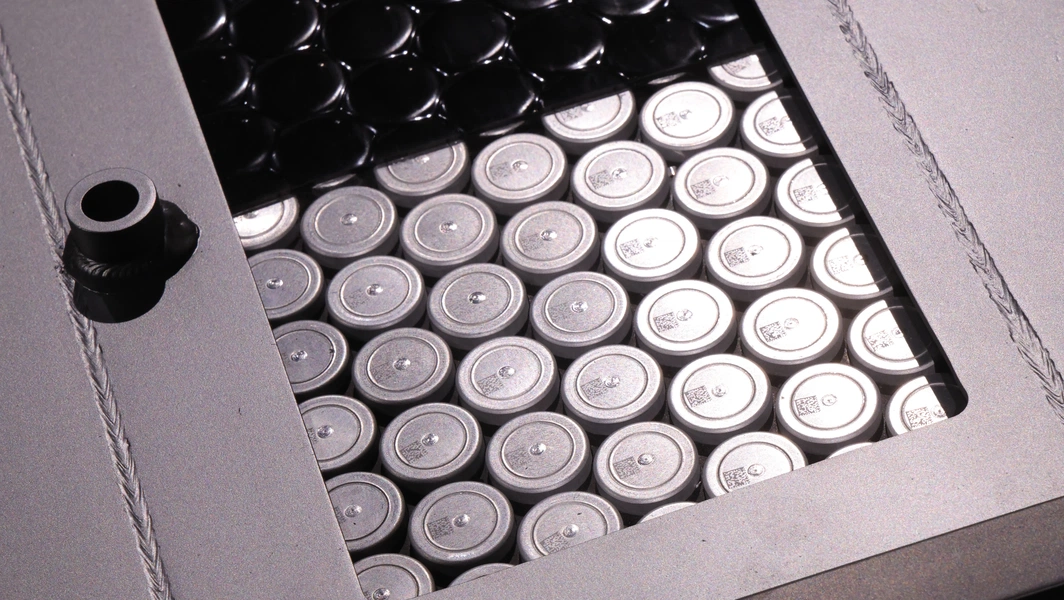 Advances in electric vehicle battery technology for 2026