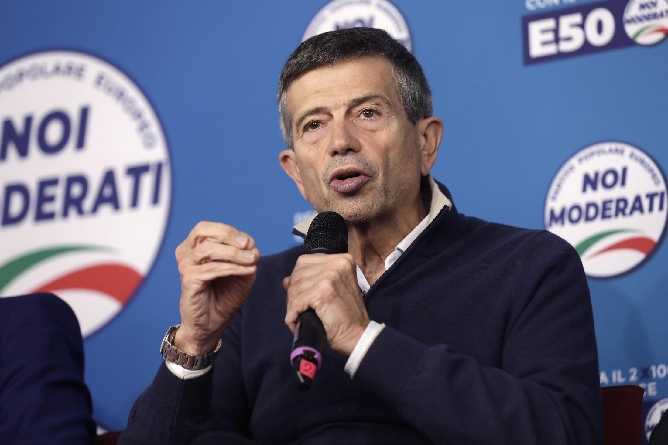 Lupi in pressing sulla coalizione: "Vertice la prossima settimana"