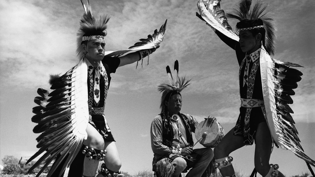 Symbols and traditions in Native American love