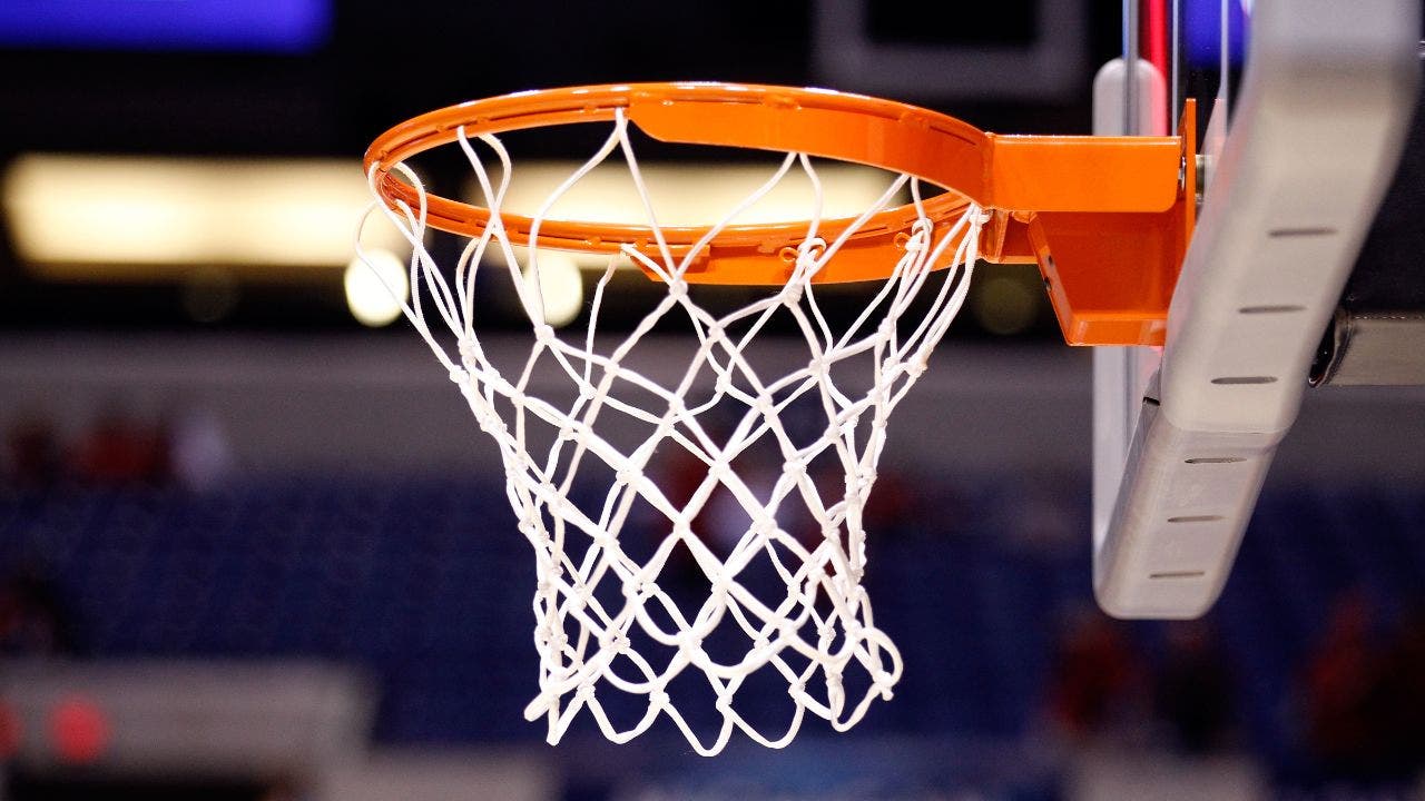 Top-rated high school basketball player in Illinois announces transfer ...