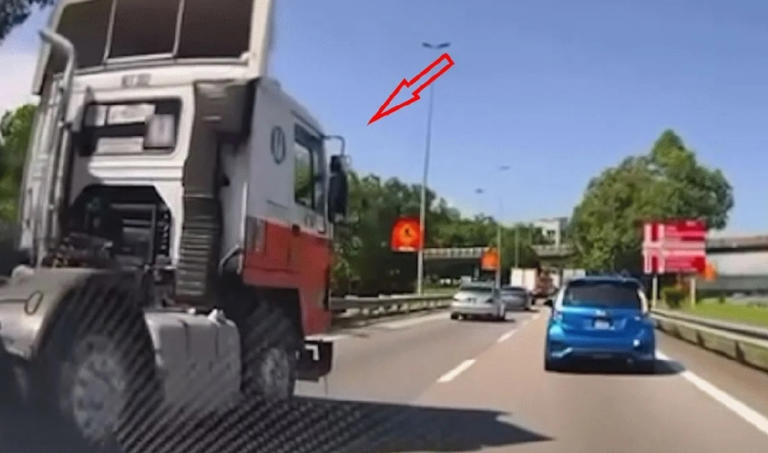 Police detain lorry driver over viral Kajang SILK Highway clip showing ...