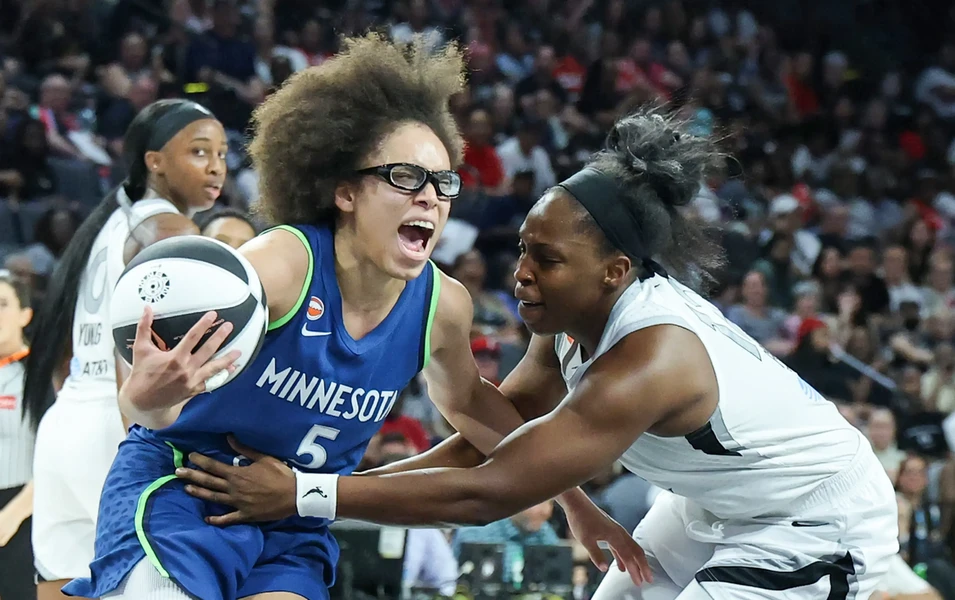 Olivia Miles' 29 points not enough as Lynx fall to Aces