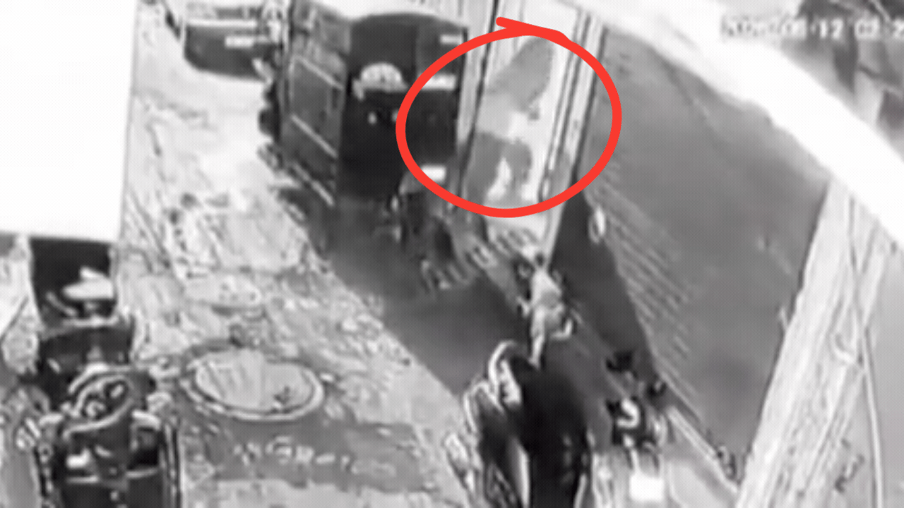 Just short-circuit fire or murder plot: Masked woman caught on CCTV ...