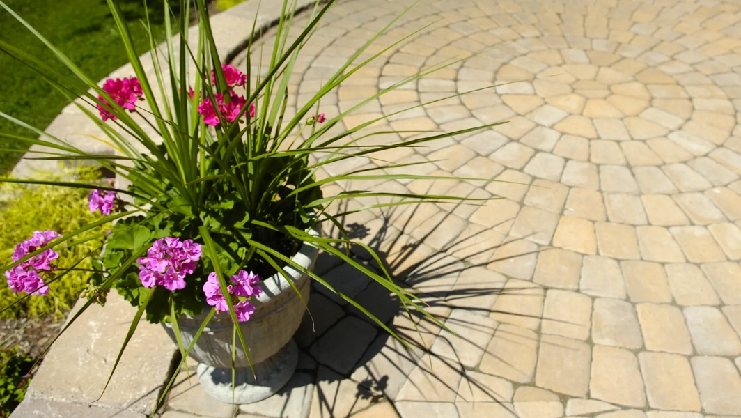8 stylish stamped concrete patio ideas