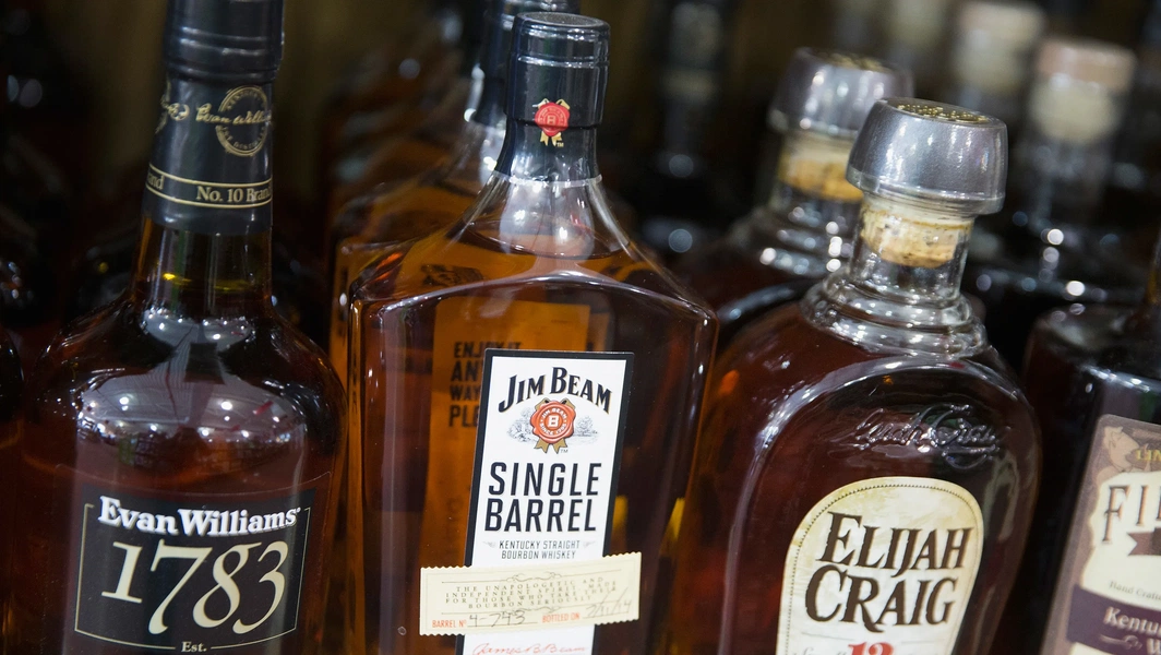 7 whiskeys and cocktails perfect for BBQ pairings