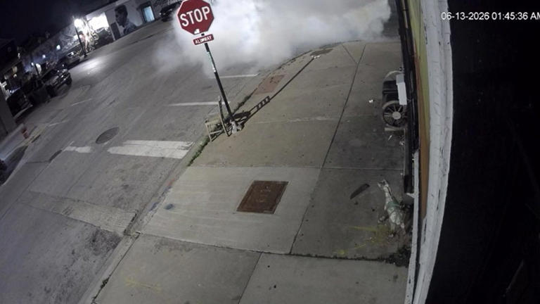 Police investigating early morning explosion outside Chicago alderman's ...