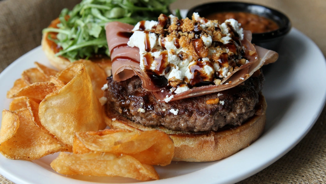 6 must-try burger destinations in Greater Boston