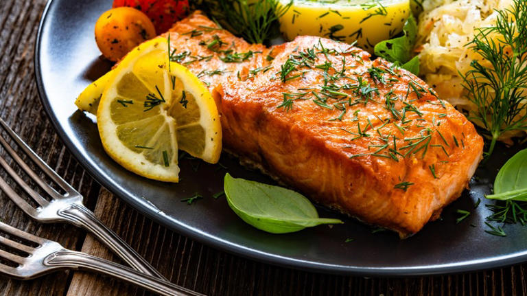 Don't like salmon? These 9 fish are just as nutritious