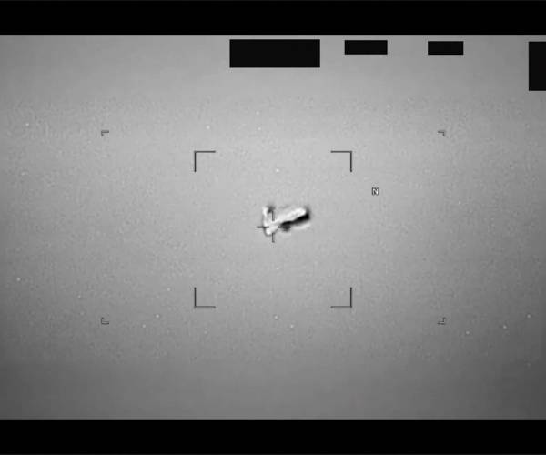 Loeb to Newsmax: New UFO files may contain a security threat