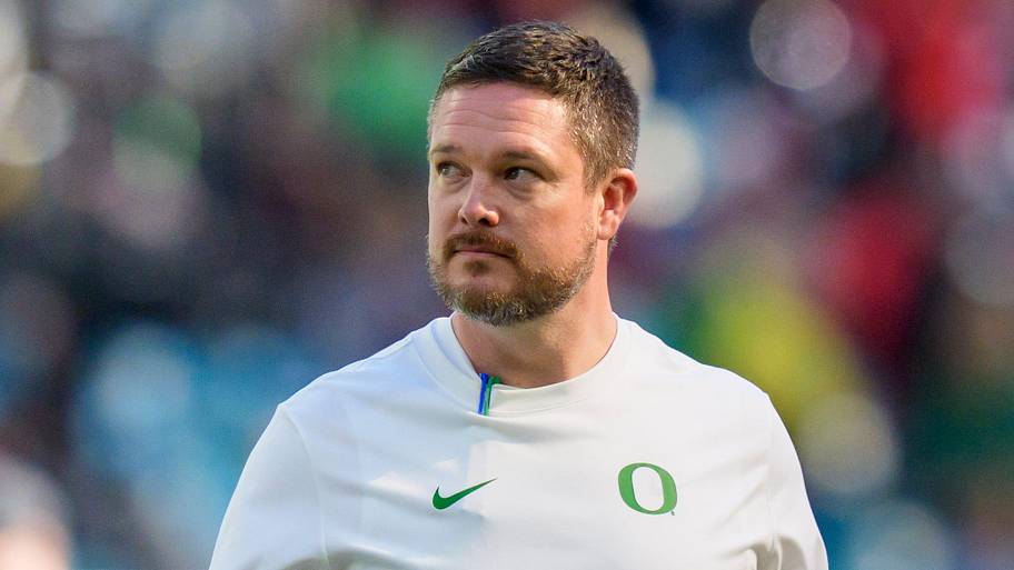 Predicting every Oregon Ducks regular season game