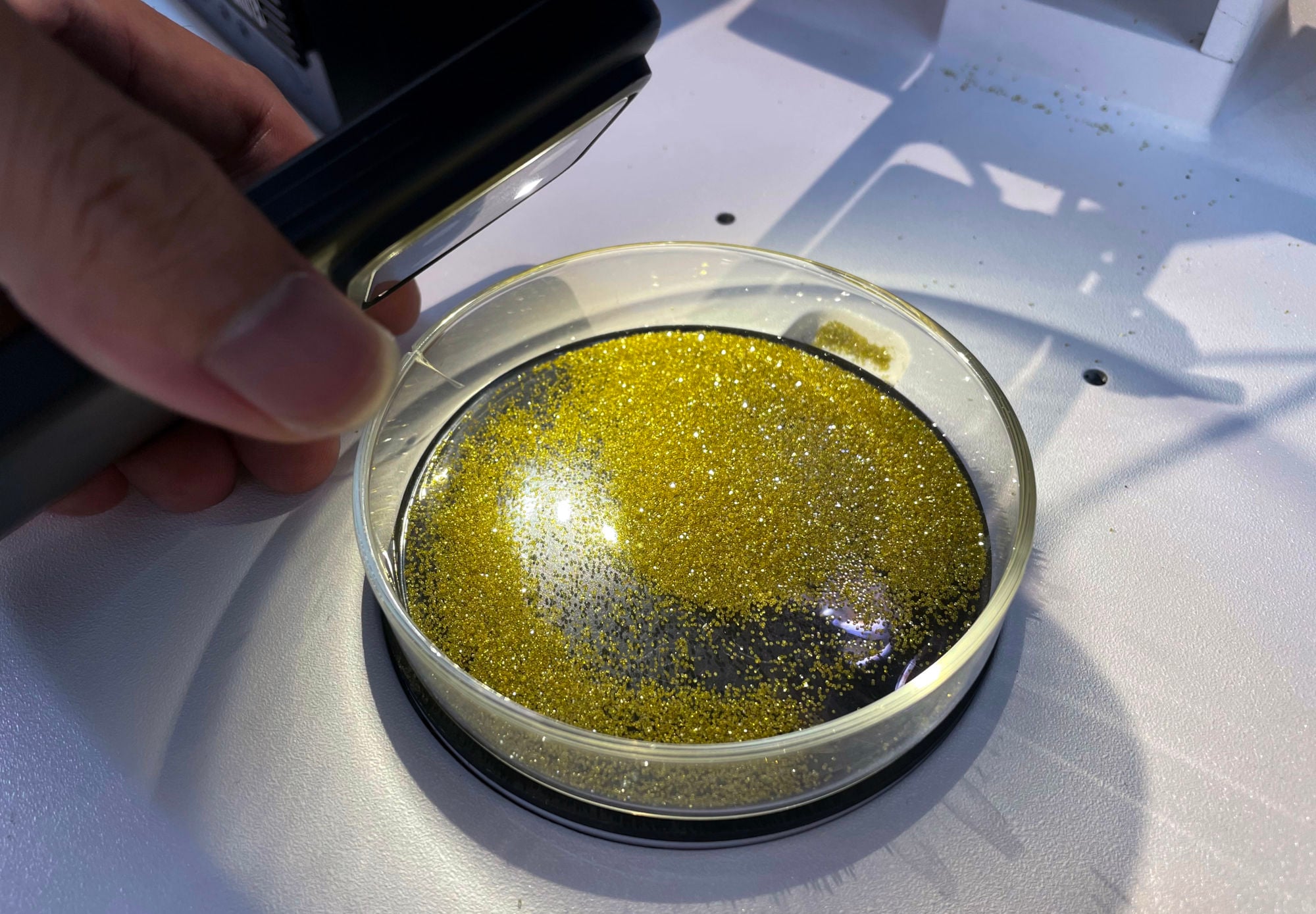 Natural diamond firms turn to blockchain traceability amid lab-grown ...