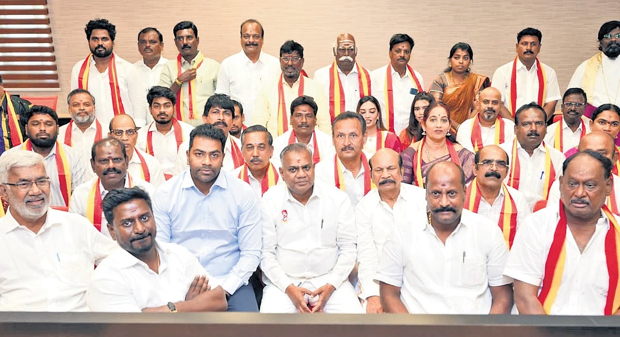 Former AIADMK, BJP leaders join TVK