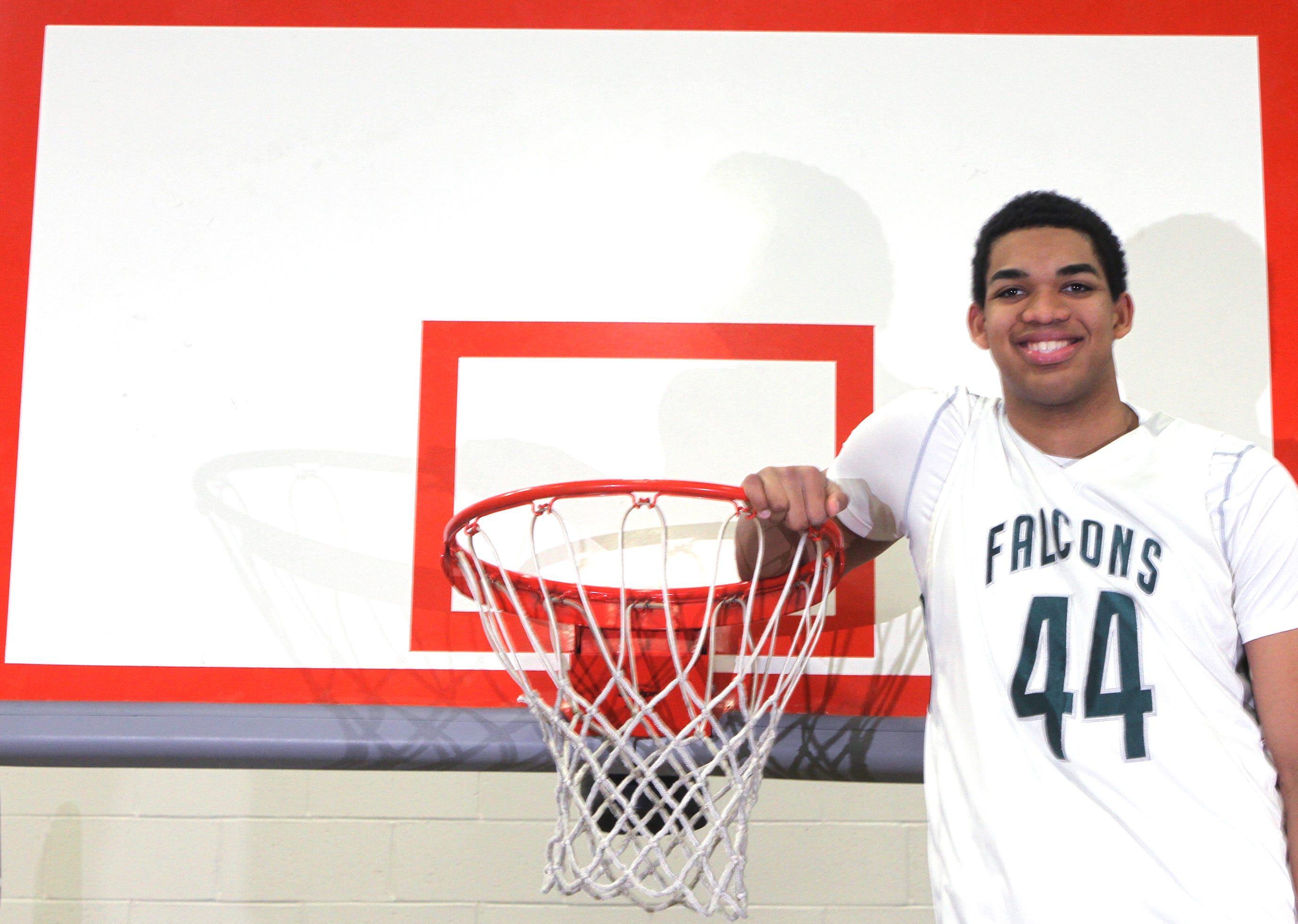 With NBA title, Karl-Anthony Towns rises to top of NJ hoop pantheon