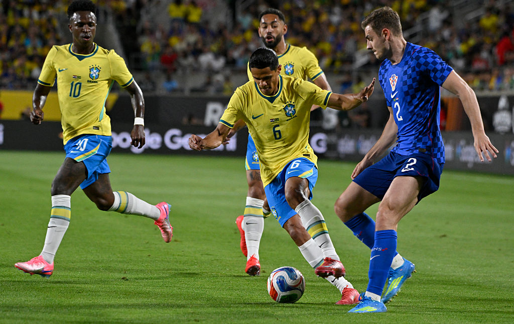 📝 Ex-Hamburg star and huge surprise: Brazil's line-up v Morocco!