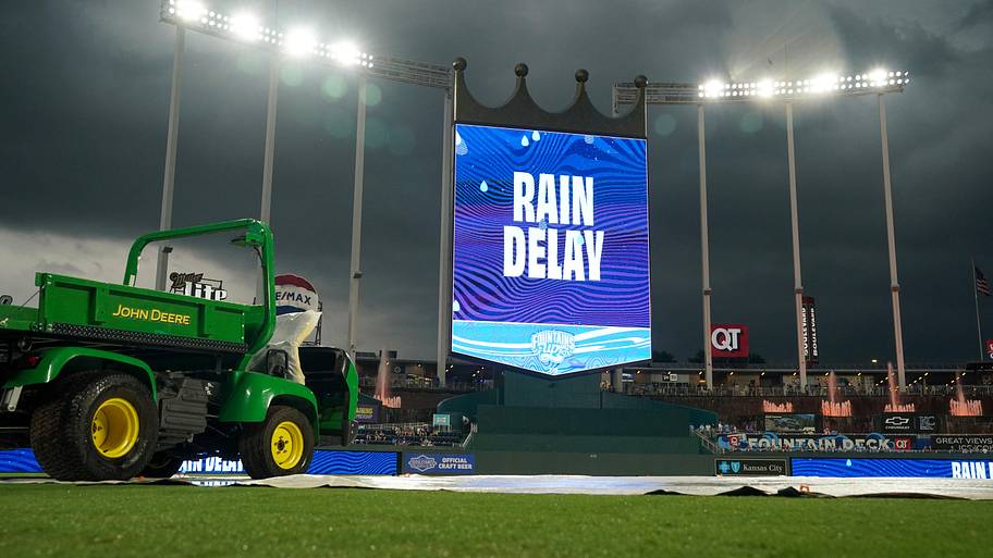 Royals vs. Astros rain delay, June 13: Updates, start time, full details