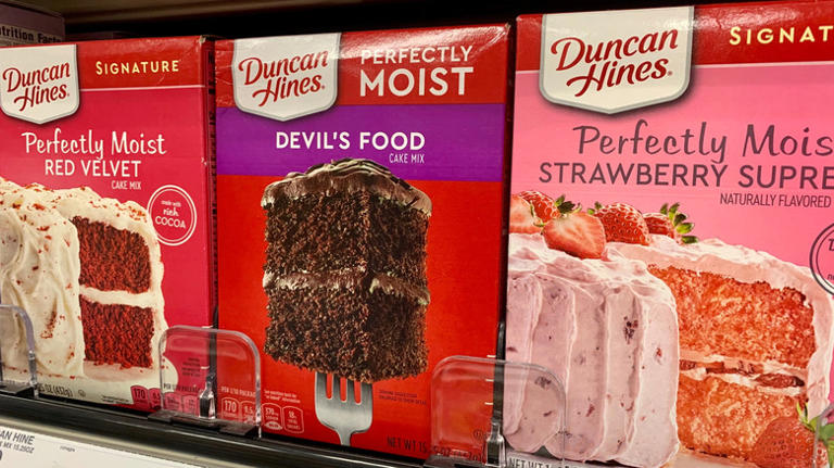 Make the chocolate cake of your dreams with our favorite store-bought mix