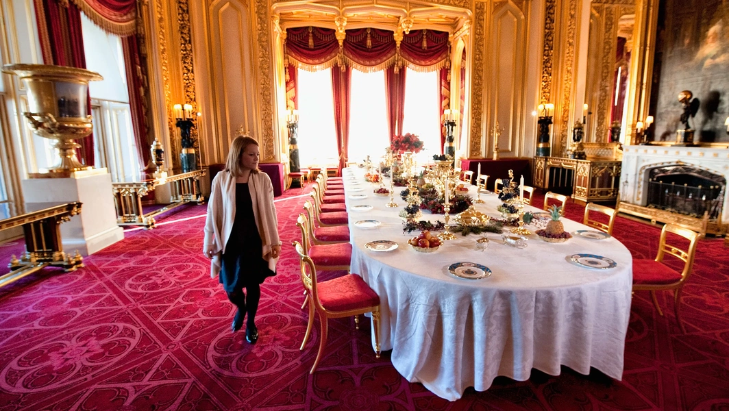 Royal dining traditions and banquet history