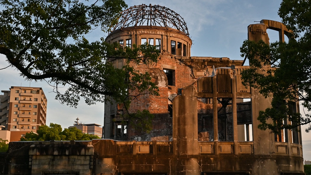 Destructive effects of nuclear explosions
