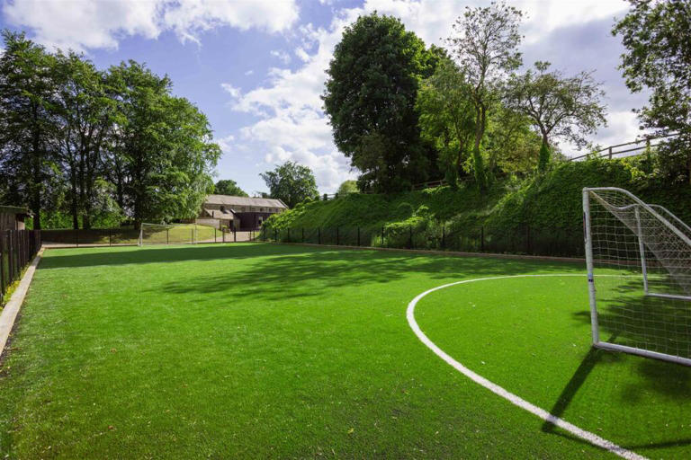 Take a look at this astonishing £3.5m Thorner mansion - equipped with a ...