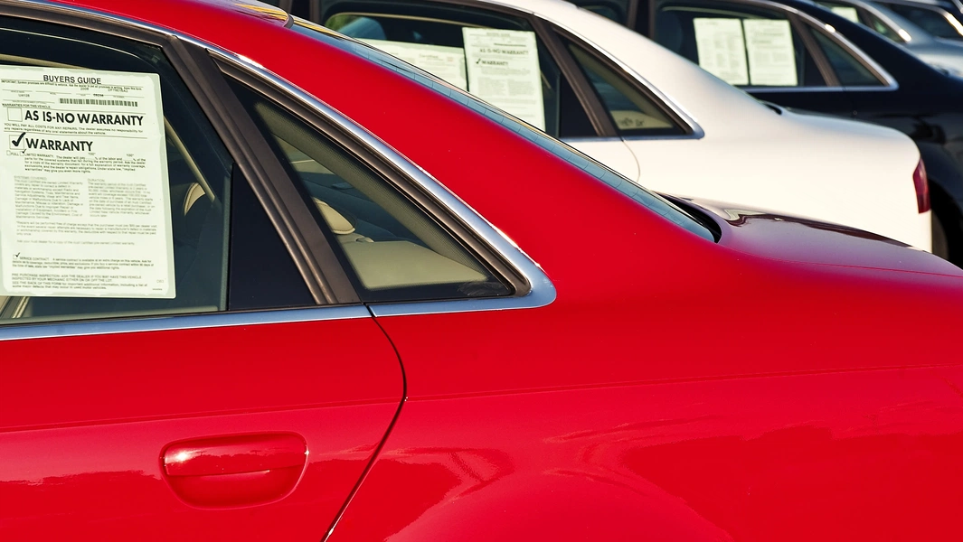 Smart used car tips for retirees buying with cash