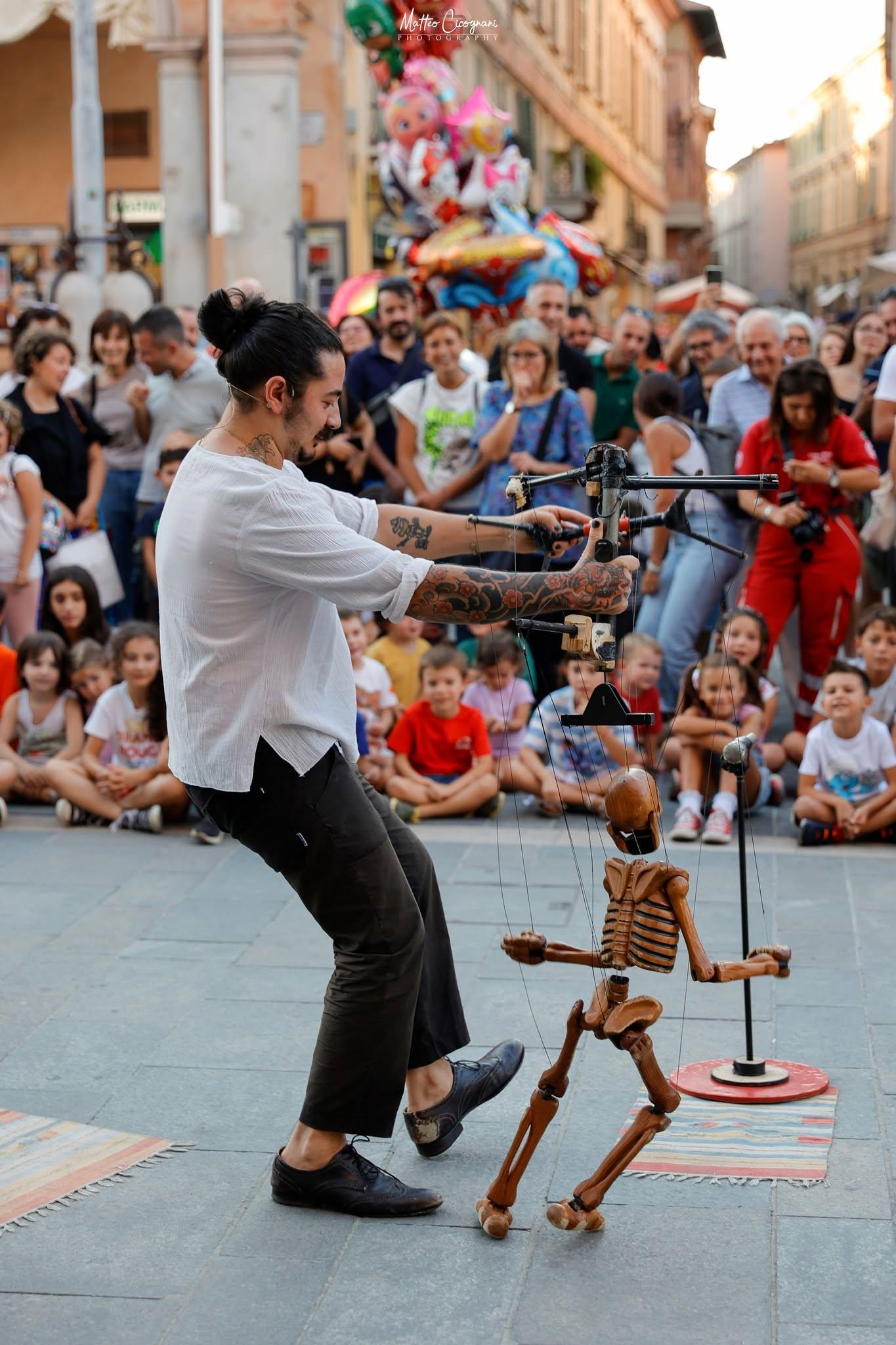San Miniato si accende di sogni. Tre serate di teatro sotto le stelle