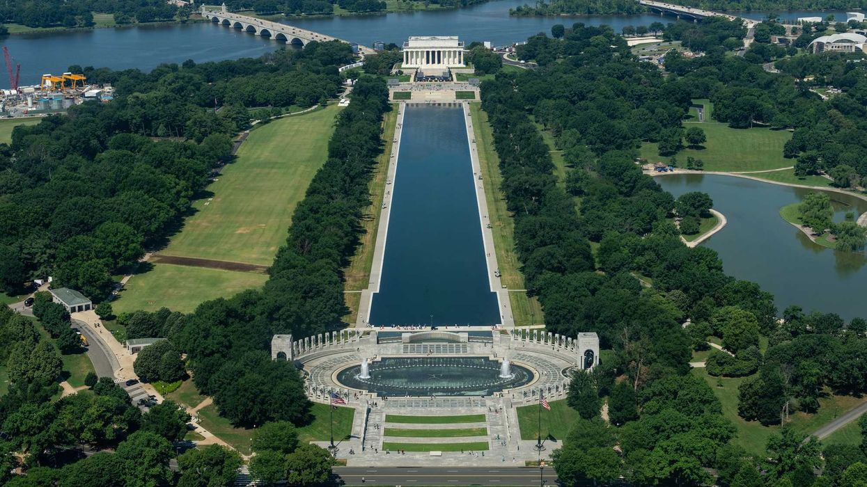 Trump Reflecting Pool's 'disgusting' new color horrifies onlookers