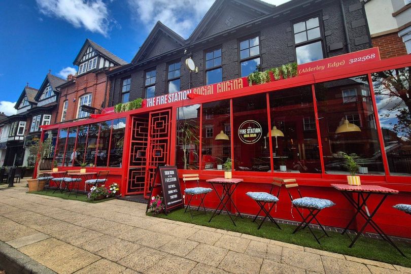 Cheshire village welcomes new eye-catching Italian restaurant
