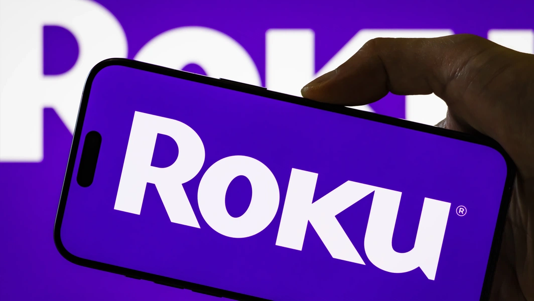 Roku shares soar 20% on early-stage sale talks