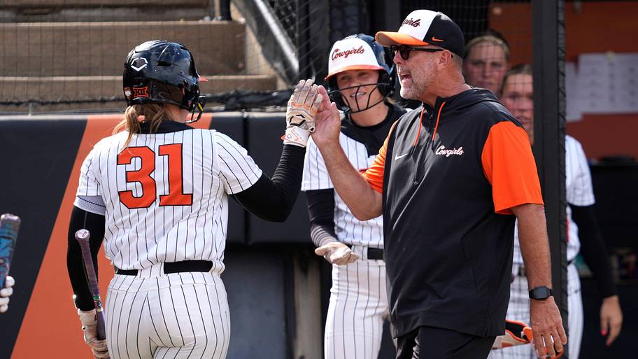 Houston star Madison Hartley announces transfer to Oklahoma State softball
