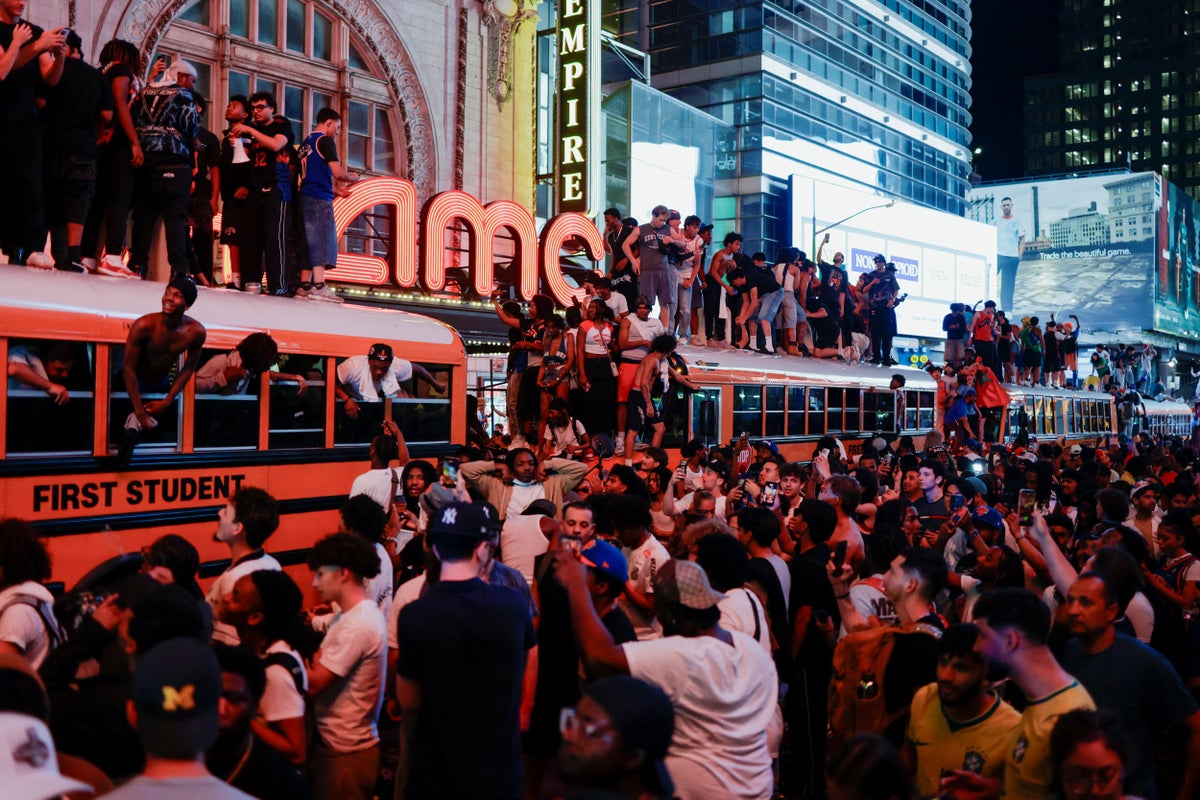 Knicks first championship in 53 years sparks wild NYC celebrations