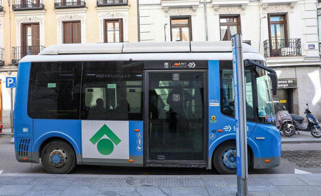 Cortes de tráfico y modificaciones en 33 líneas de EMT este domingo por ...