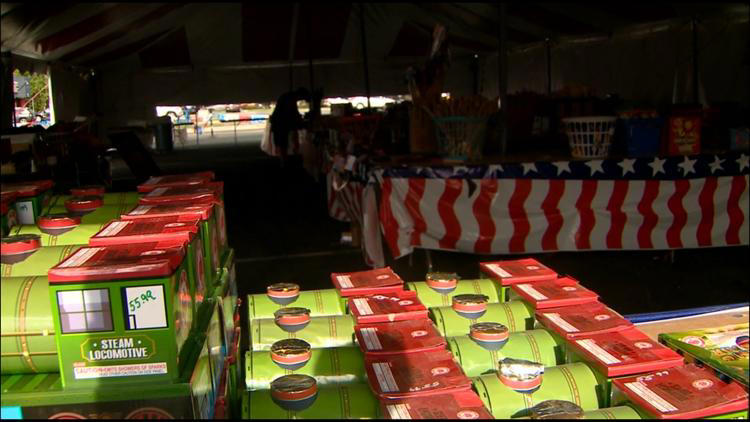 As Aurora allows fireworks, dry conditions raise concerns over wildfire ...