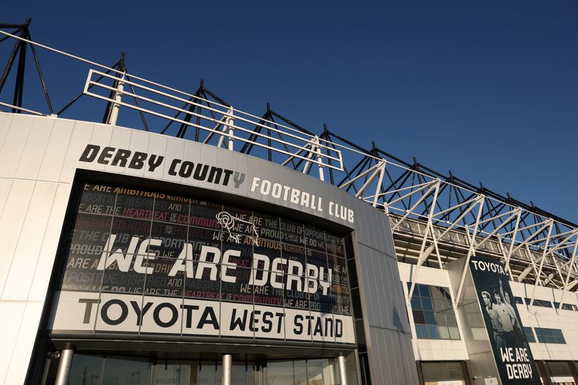 Derby County 'confident' over midfielder deal as offer made