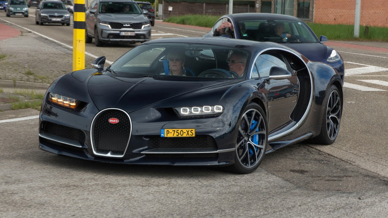 Bugatti Chiron, ultimate exhaust sound showdown op de weg