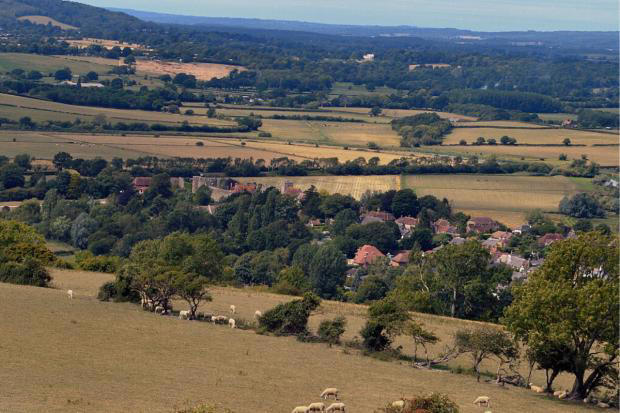 'Hidden gem' village with sweeping countryside views said to be 'frozen ...