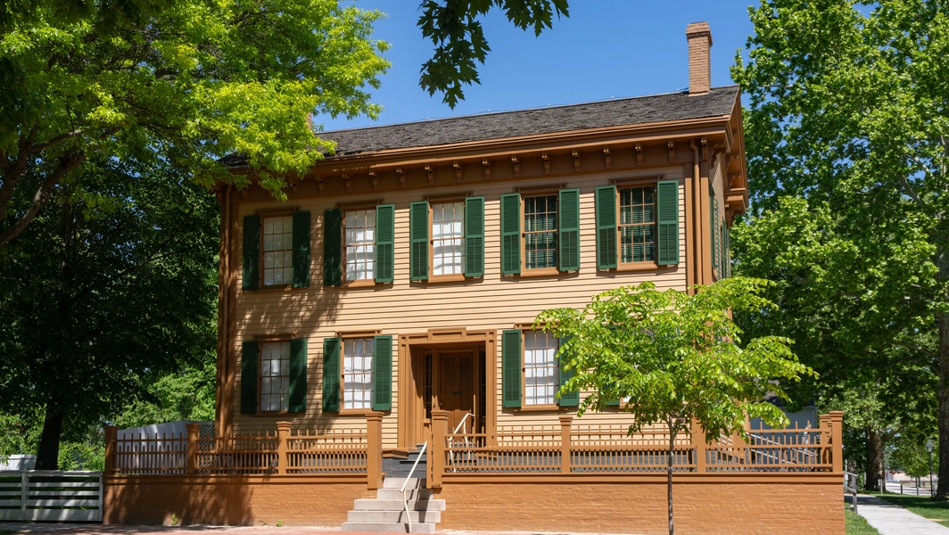 12 unique stops along historic Route 66