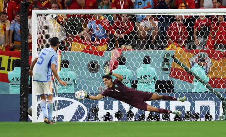 Why does Yassine Bounou have Bono on the back of his shirt?