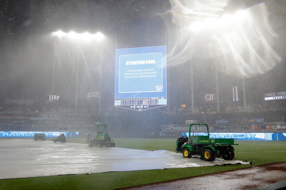 Tornado hits Kansas City hours after England arrive at World Cup base