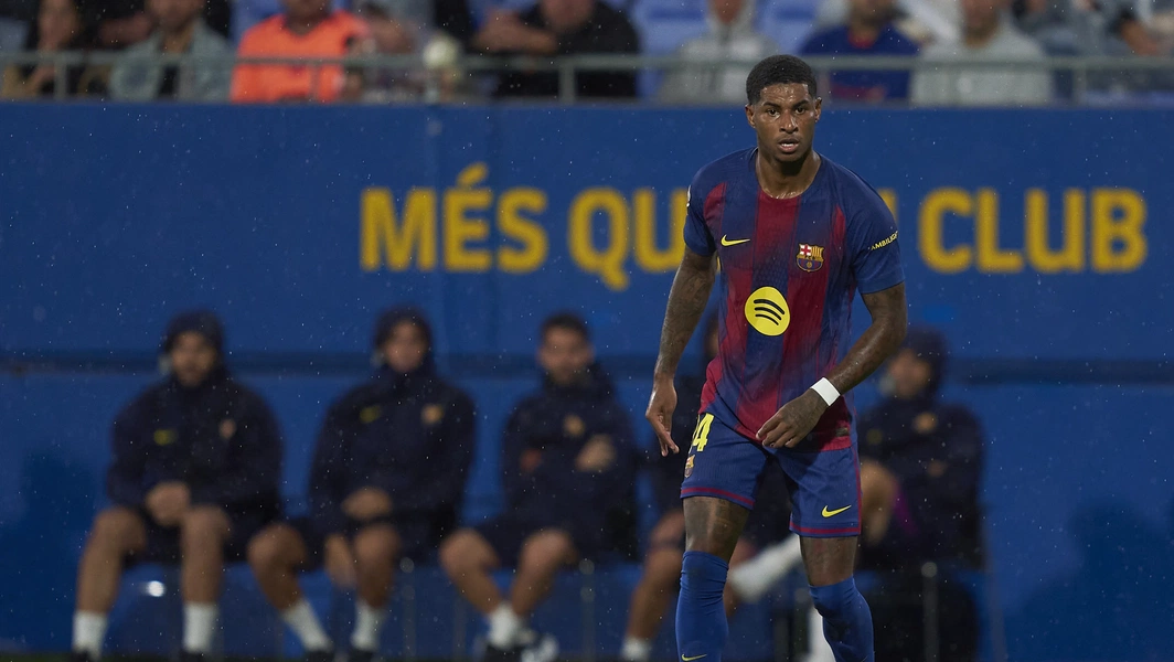 Bayern Munich make calls over Rashford but focus elsewhere