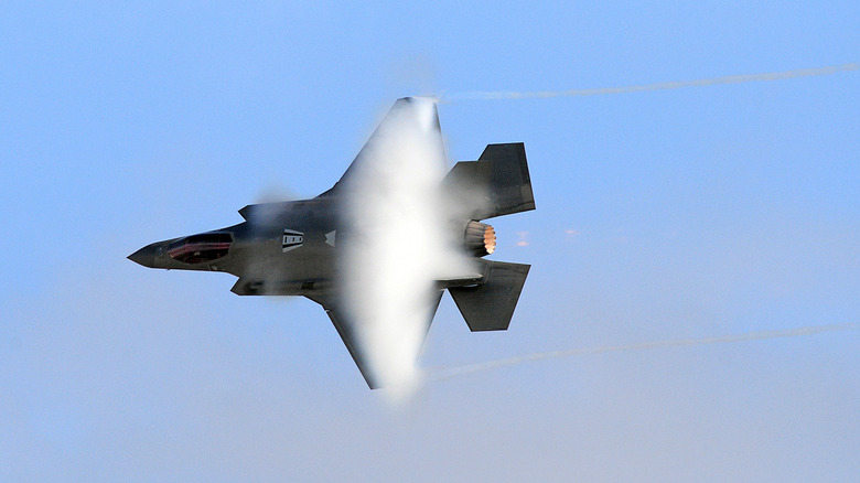 Stealth vs. speed: A look at trade-offs in modern fighter jet design