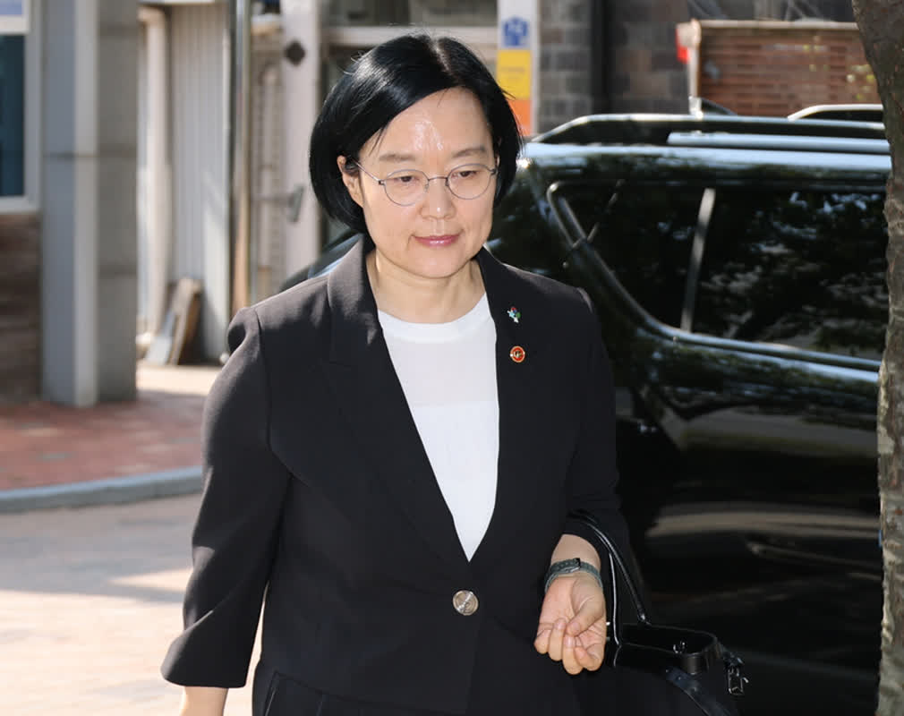 [단독] 한성숙, 첫 현안보고 재경부·기획처... '민생 총리' 행보 시동