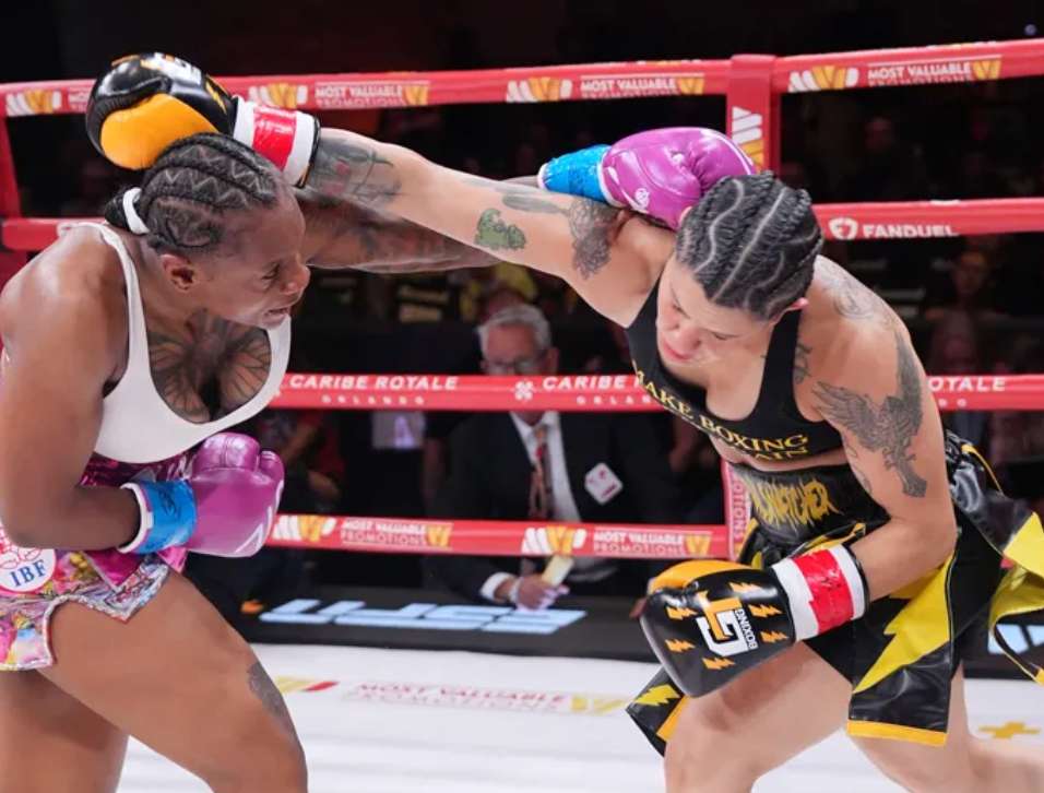 Jones: 'I'm furious' after split draw retains IBF title